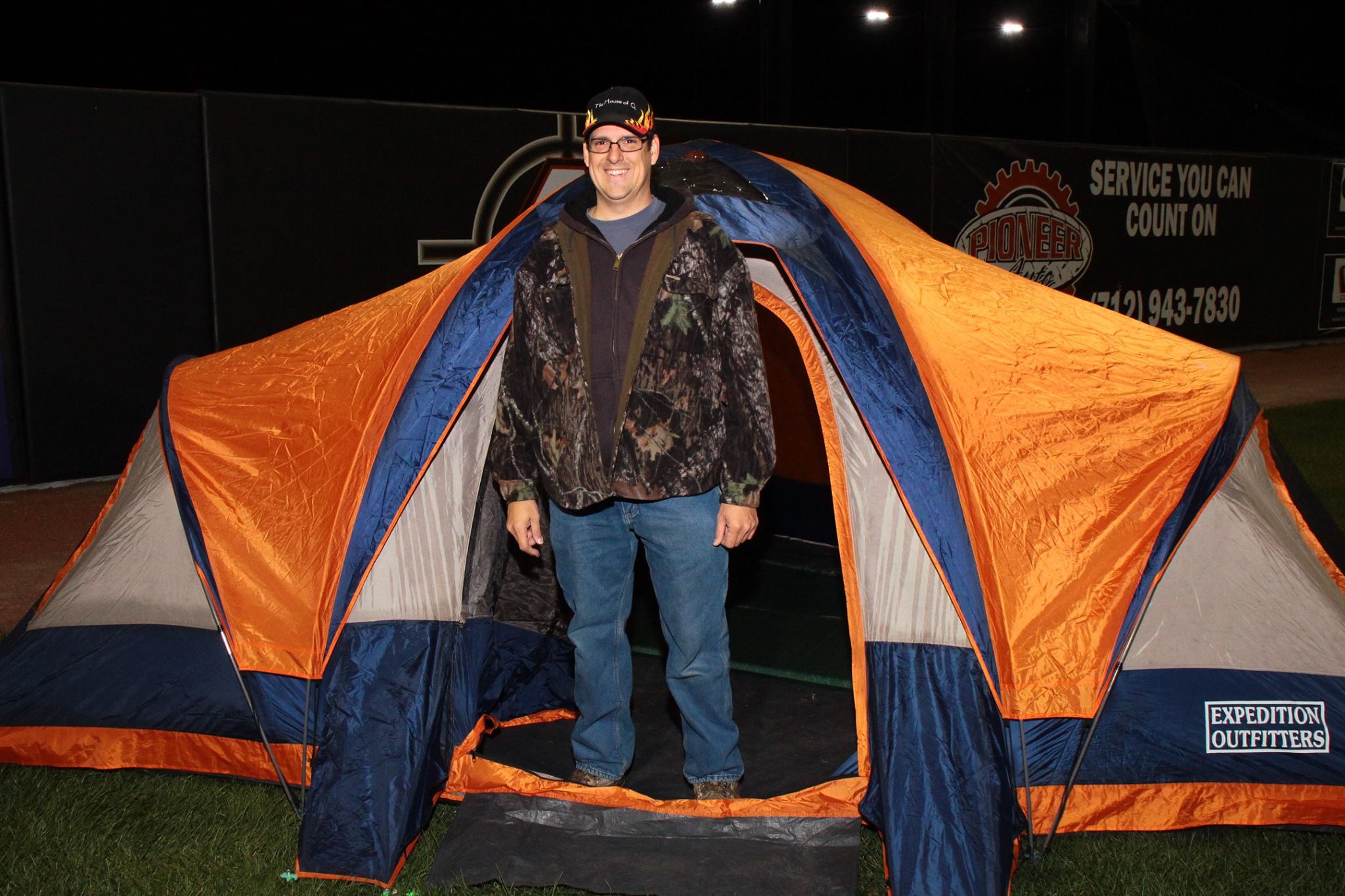 Photos and Pretty Pictures – Siouxland Sleep-Out